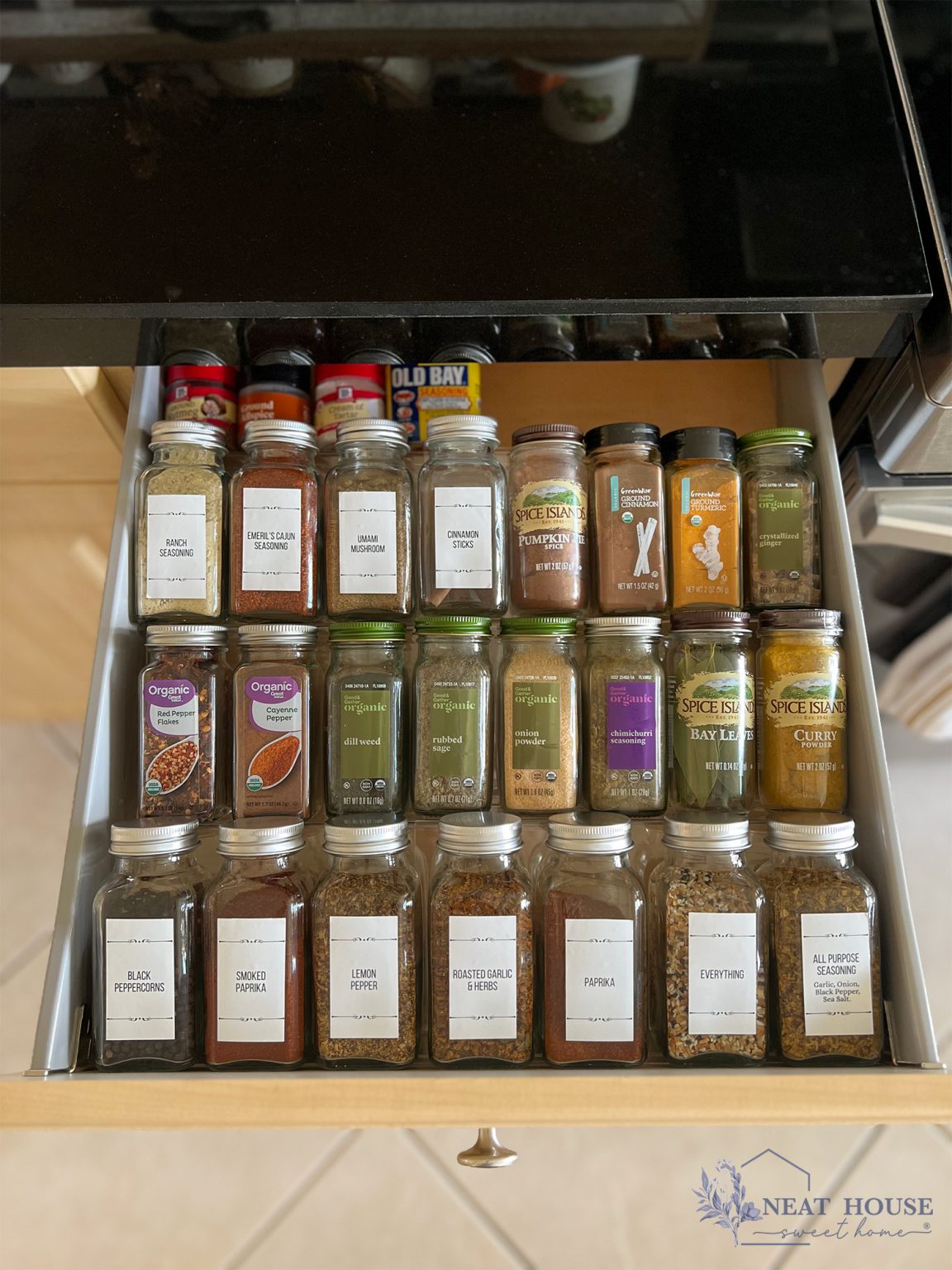 Spice Drawer Organization & Spice Jar Labels
